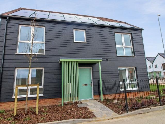4 bedroom house to rent