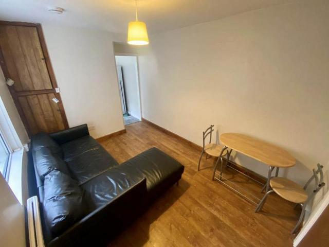 4 bedroom house to rent