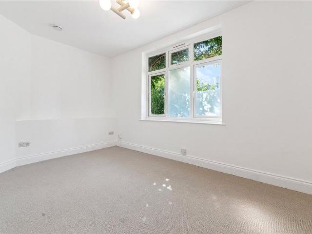 4 bedroom house to rent