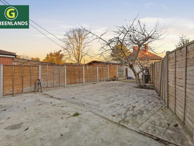 4 bedroom house to rent