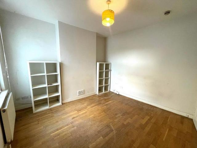 4 bedroom house to rent