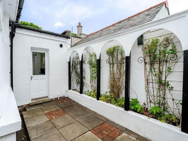 4 bedroom house to rent