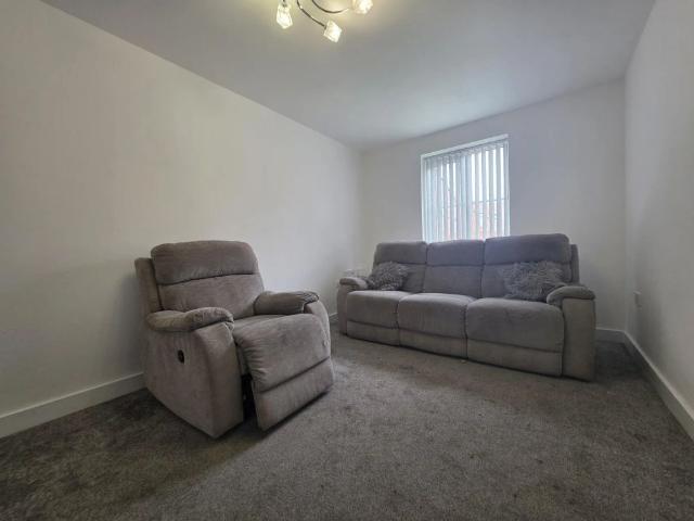 4 bedroom house to rent