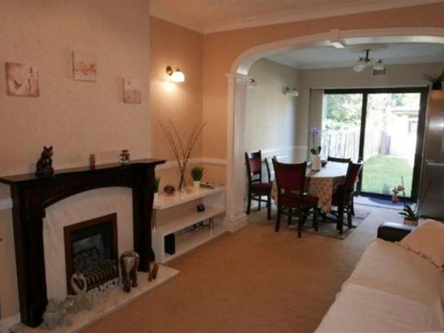 4 bedroom house to rent