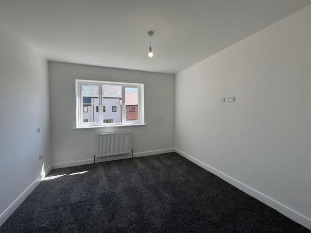 4 bedroom house to rent