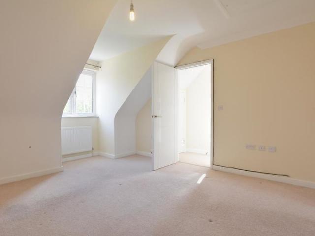 4 bedroom house to rent