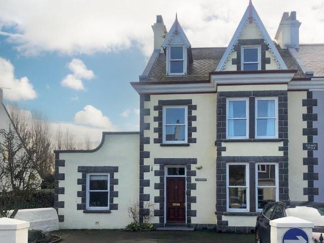 4 bedroom house to rent