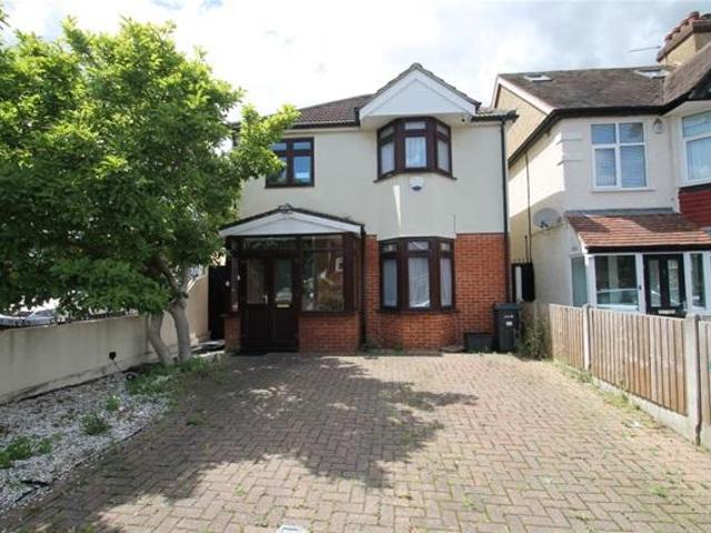 4 bedroom house to rent