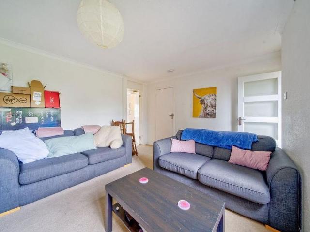 4 bedroom house to rent