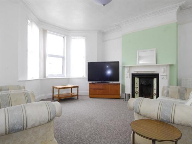 4 bedroom house to rent