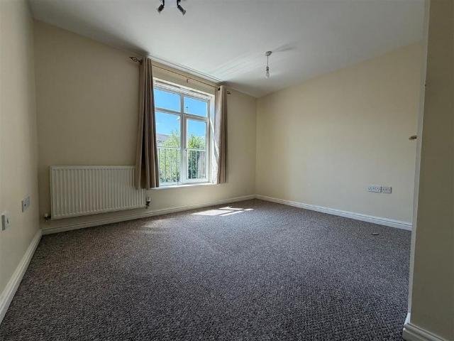 4 bedroom house to rent