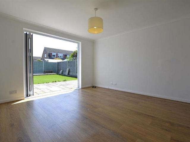 4 bedroom house to rent