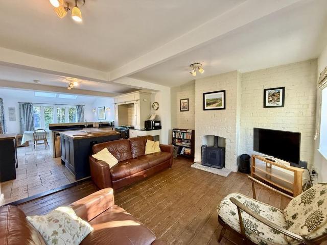 4 bedroom house to rent
