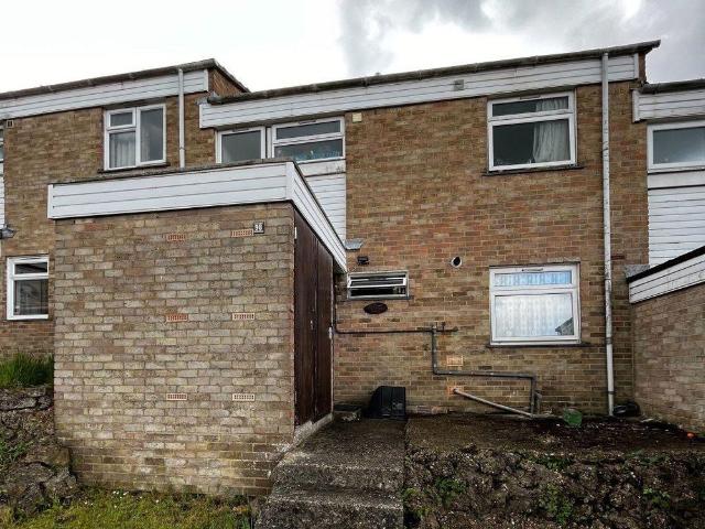 4 bedroom house to rent
