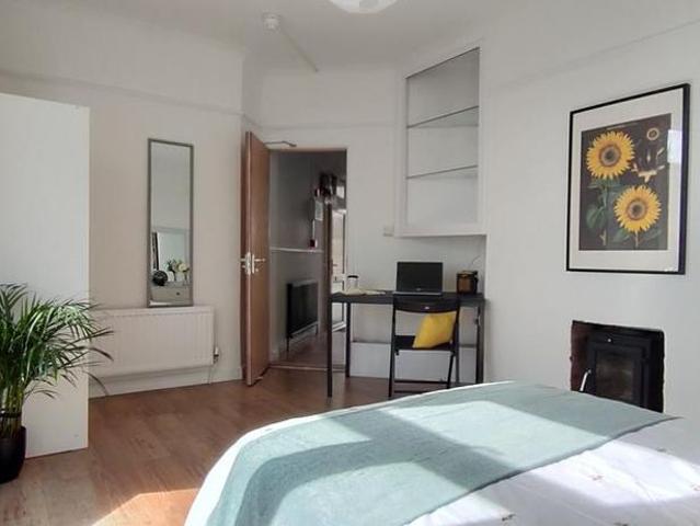 4 bedroom house to rent