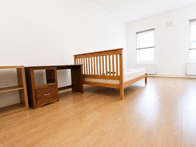 4 bedroom house to rent