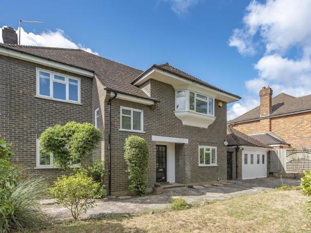 4 bedroom house to rent
