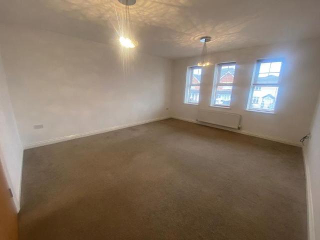 4 bedroom house to rent