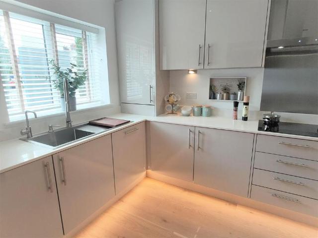 4 bedroom house to rent