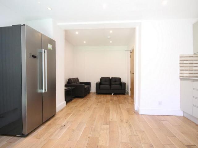4 bedroom house to rent
