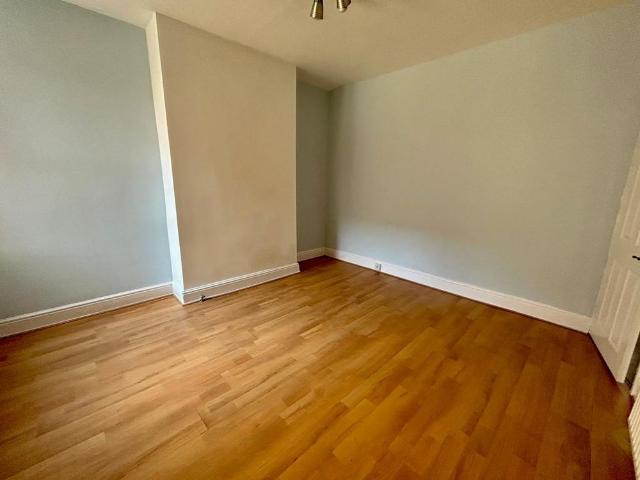 4 bedroom house to rent