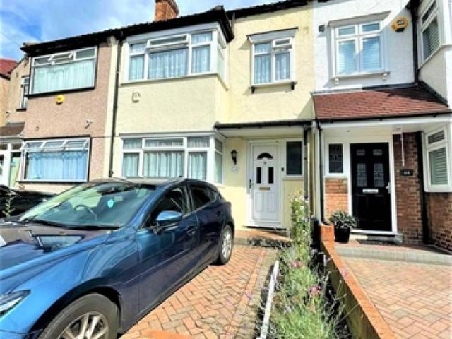 4 bedroom house to rent