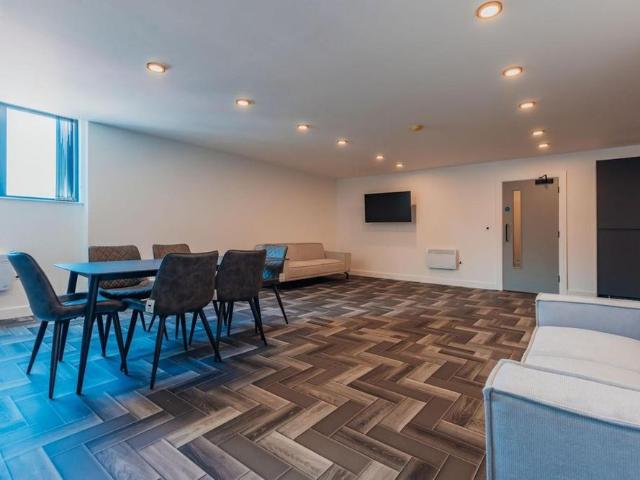 4 bedroom house to rent