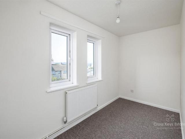 4 bedroom house to rent