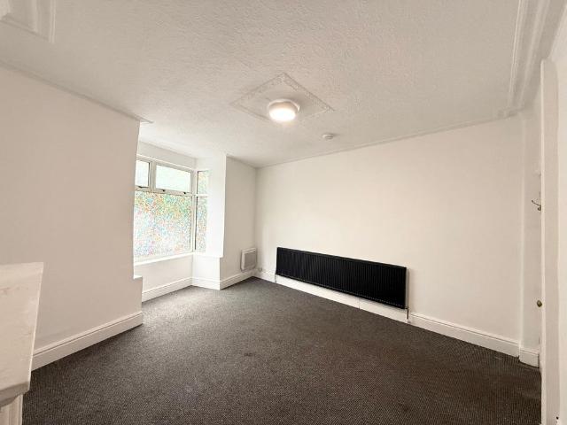4 bedroom house to rent