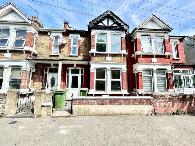 4 bedroom house to rent