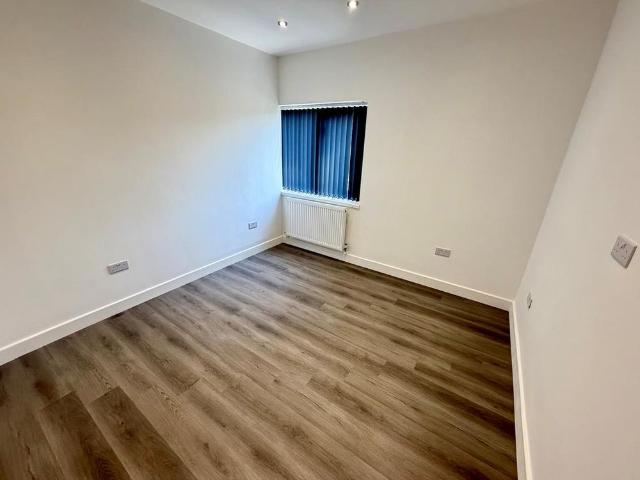 4 bedroom house to rent