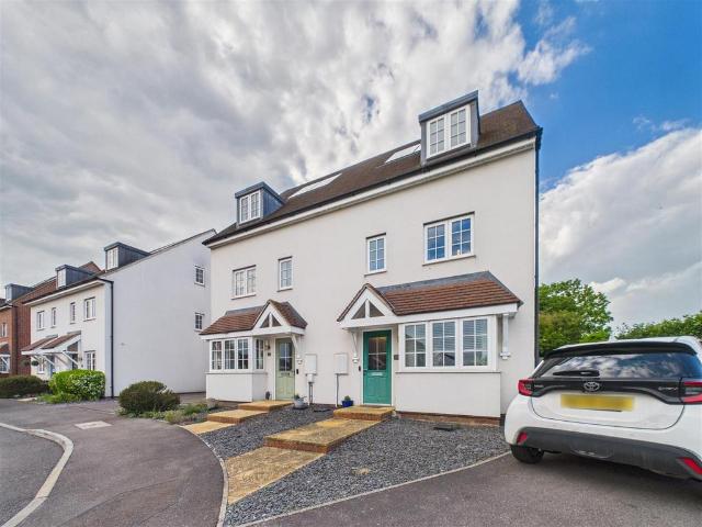 4 bedroom house to rent