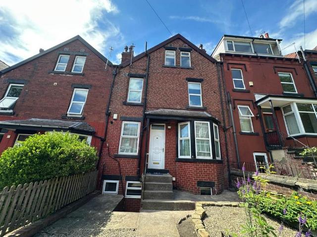 4 bedroom house to rent