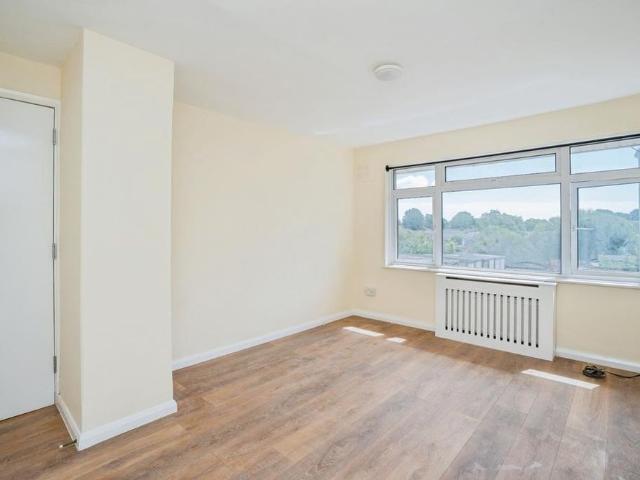 4 bedroom house to rent