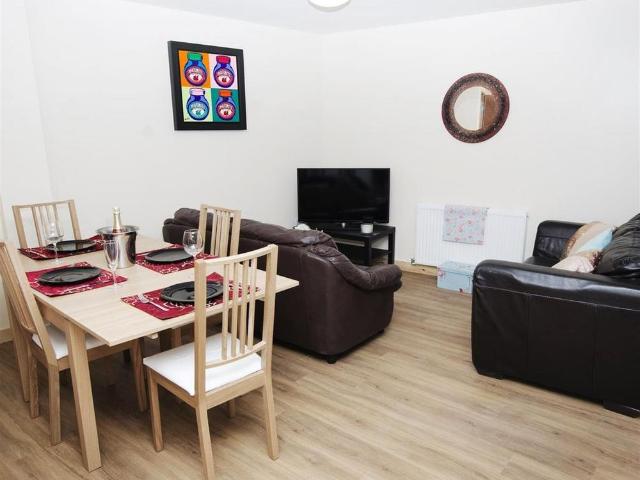 4 bedroom house to rent