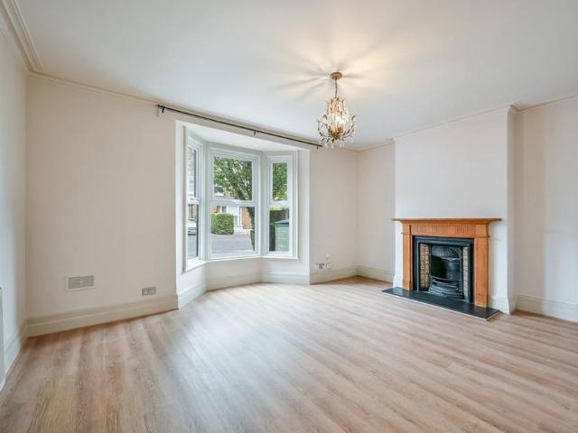 4 bedroom house to rent