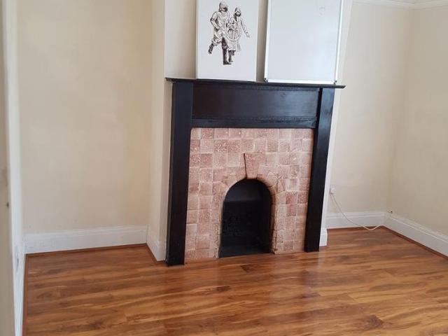 4 bedroom house to rent