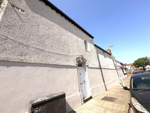 4 bedroom house to rent