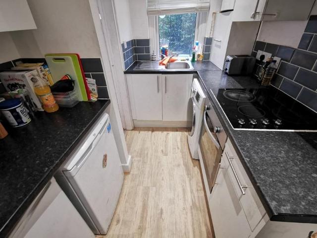 4 bedroom house to rent