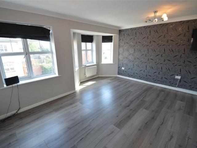 4 bedroom house to rent