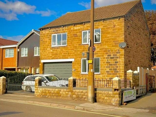 4 bedroom house to rent
