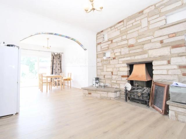 4 Bedroom House To Rent £2,800 pcm