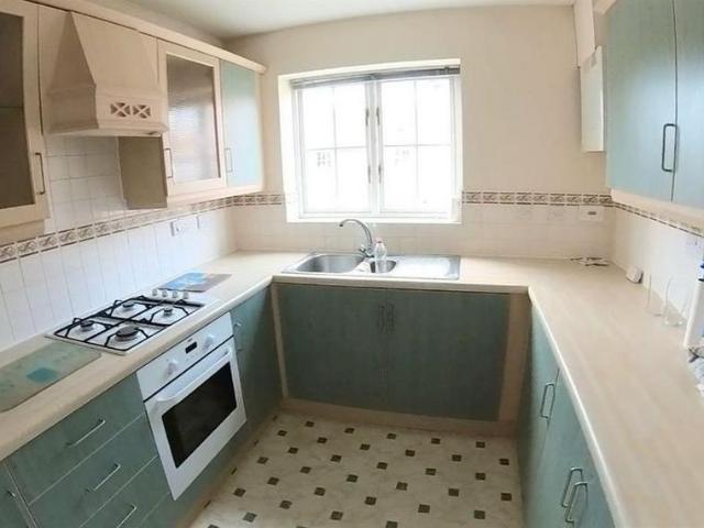 4 bedroom house to rent
