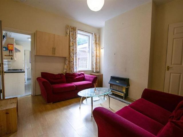 4 bedroom house to rent