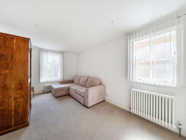 4 bedroom house to rent