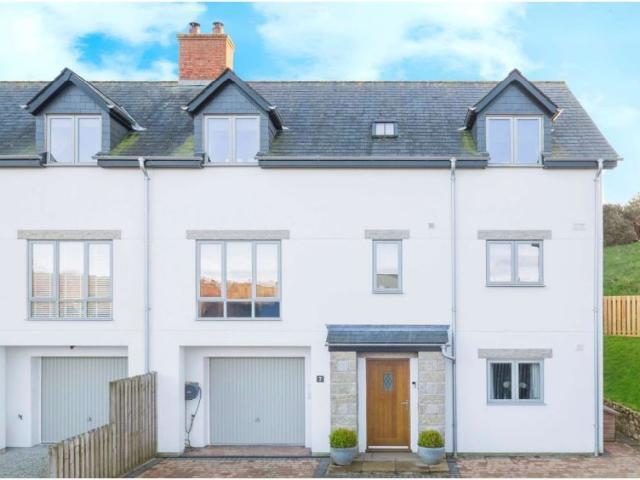 4 bedroom house to rent
