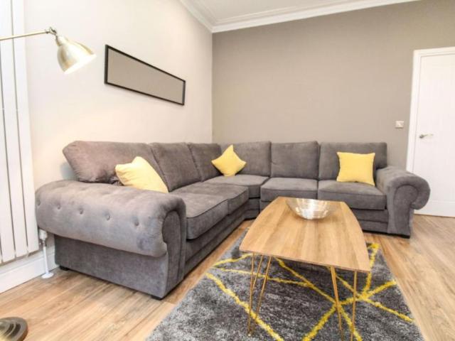 4 bedroom house to rent