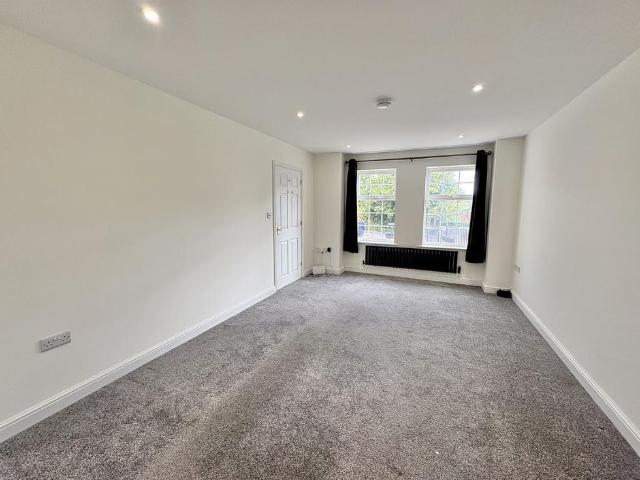 4 bedroom house to rent