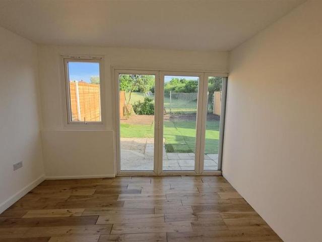 4 bedroom house to rent