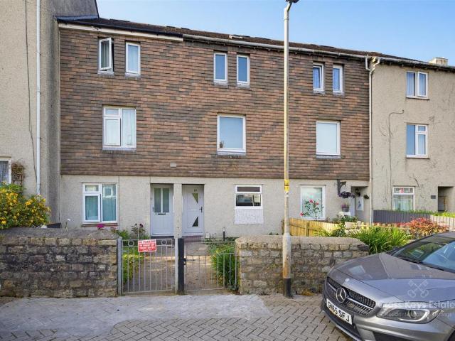 4 bedroom house to rent
